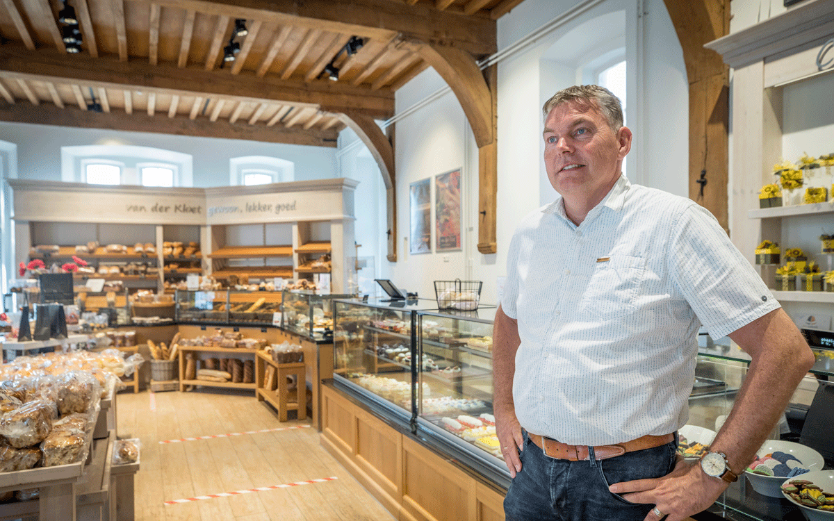 In de bakkerij met Jan Douwe Gerbranda van Bakkerij van der Kloet ...